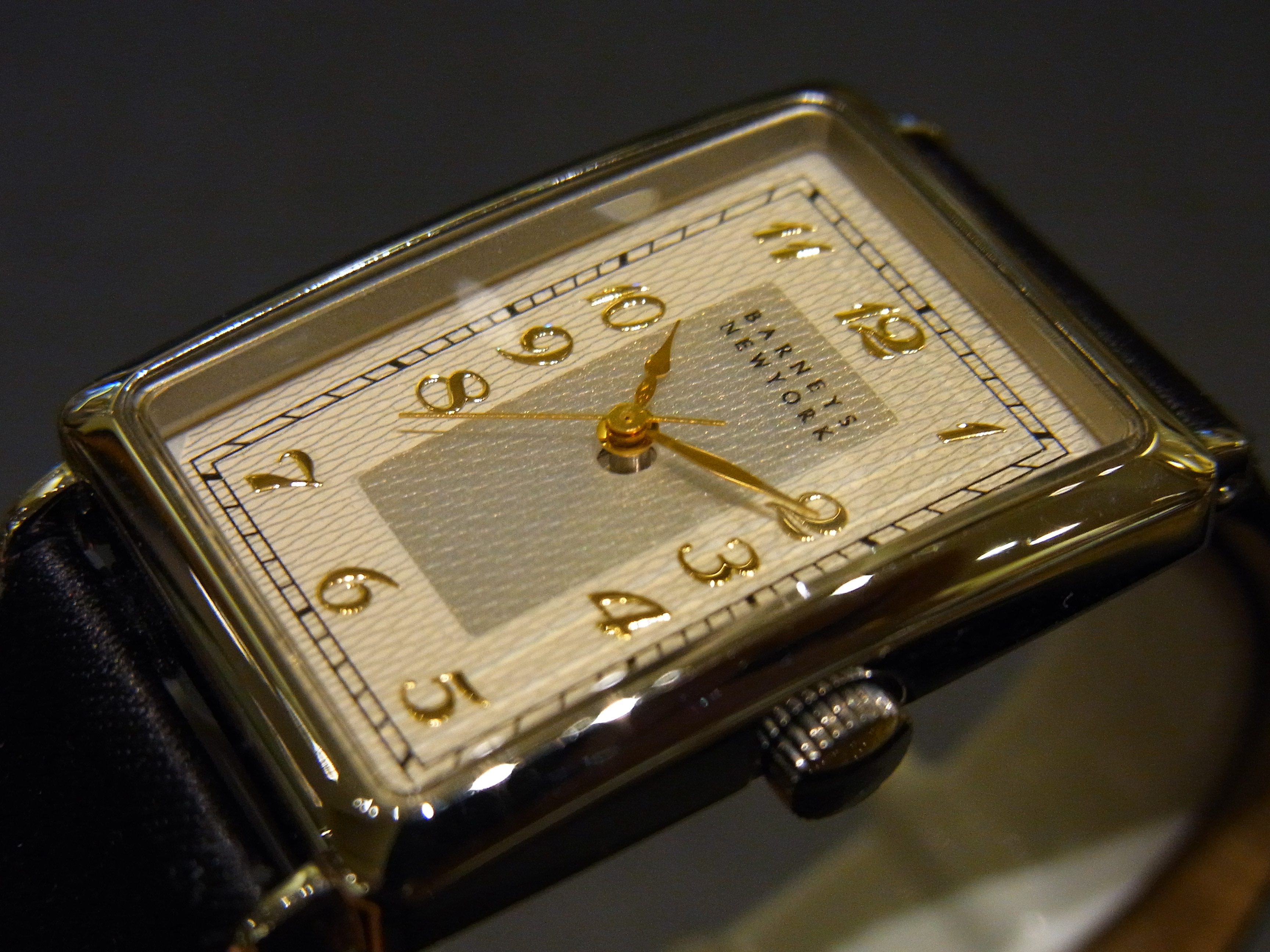 BARNEYS NEWYORK ORIGINAL WATCH For♡Woman's♡: shellman BNG staff blog